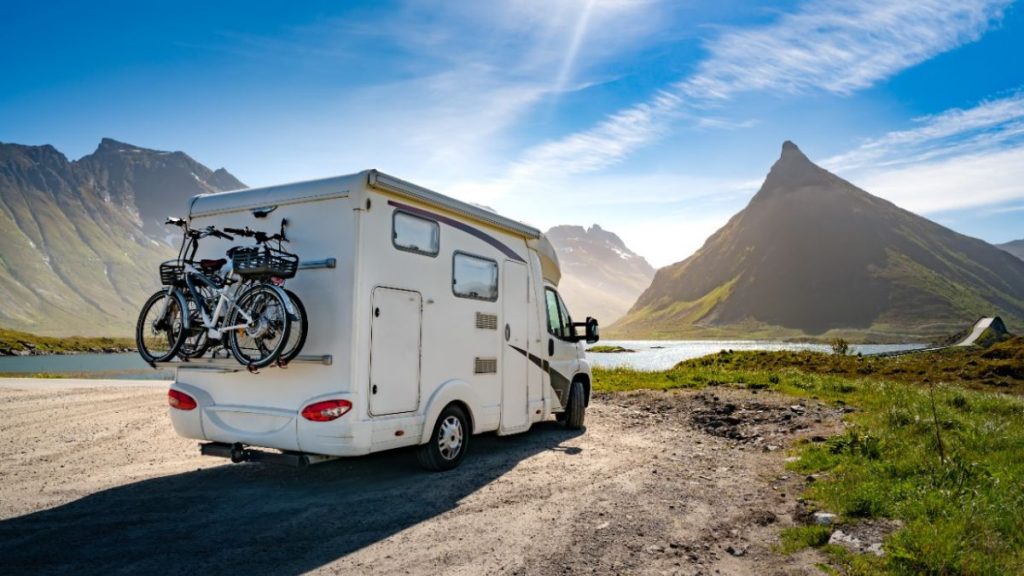 8 Pilihan Mobil yang Cocok Sebagai Campervan | Momobil.id